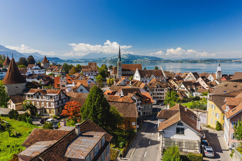 Öffnungszeiten - Brockenhaus Zug